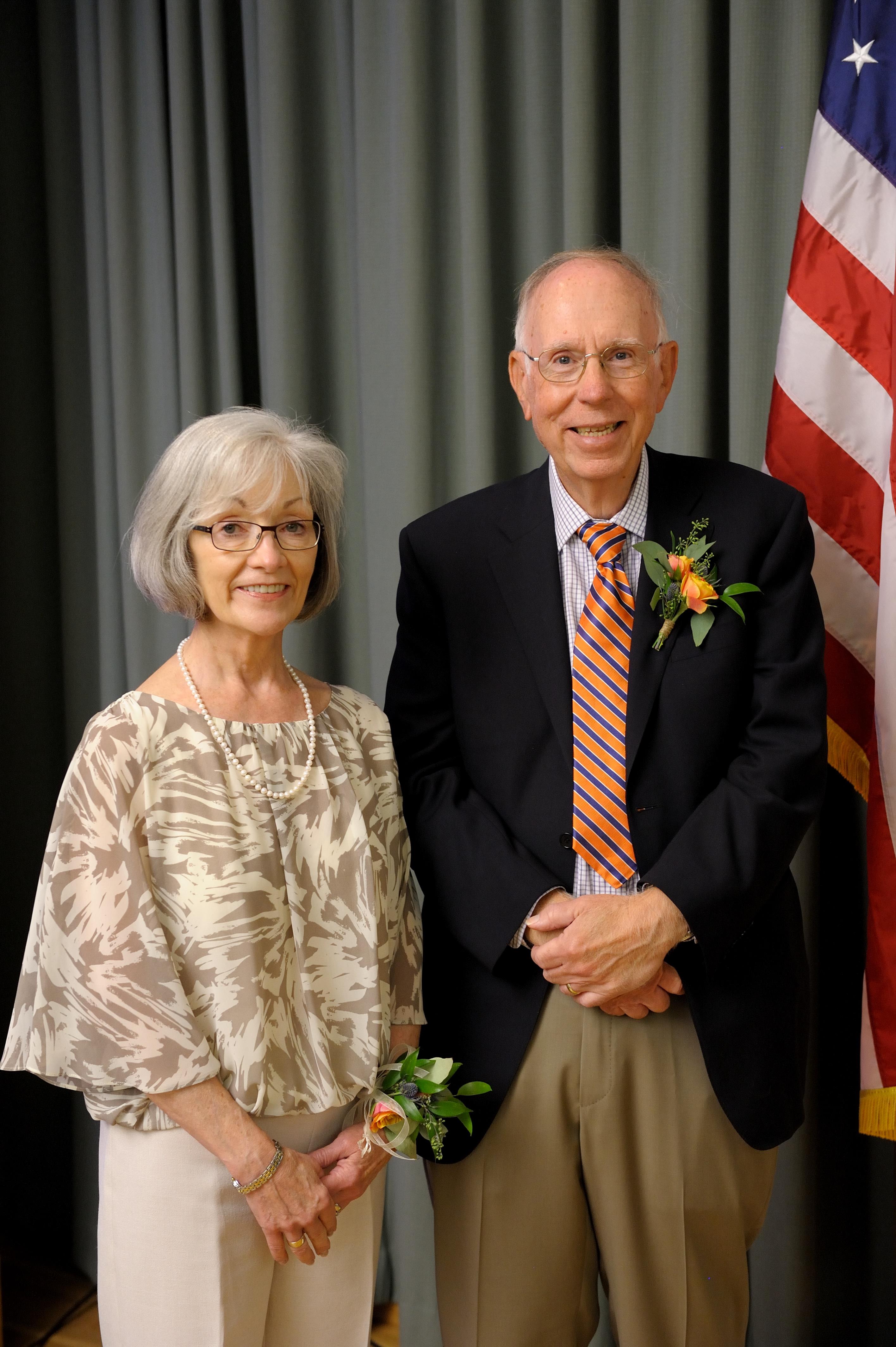 Daniel W. and Carol A. Dobberpuhl Student Award :: ECE ILLINOIS