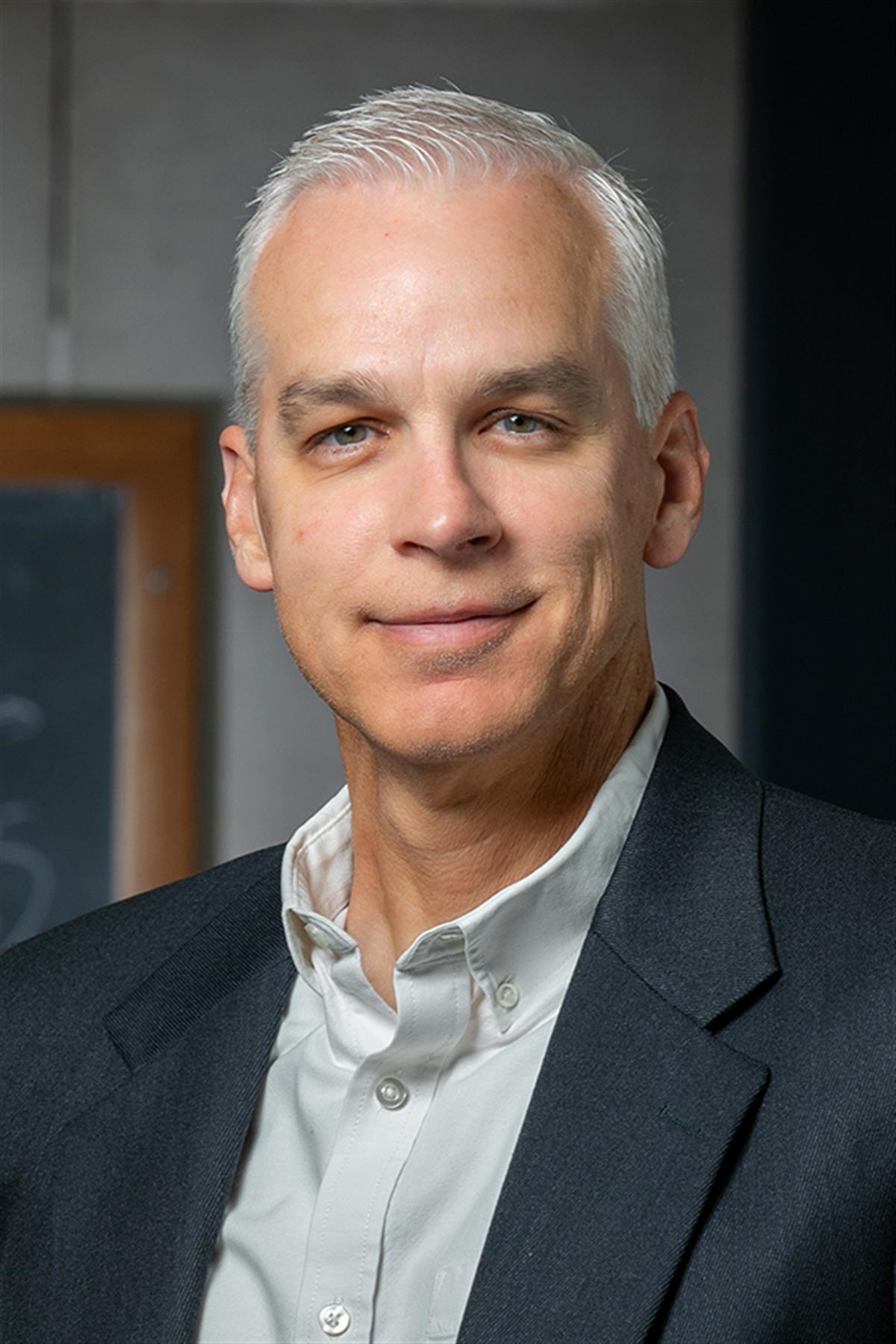 Dominic Saebeler | Information Trust Institute | Illinois