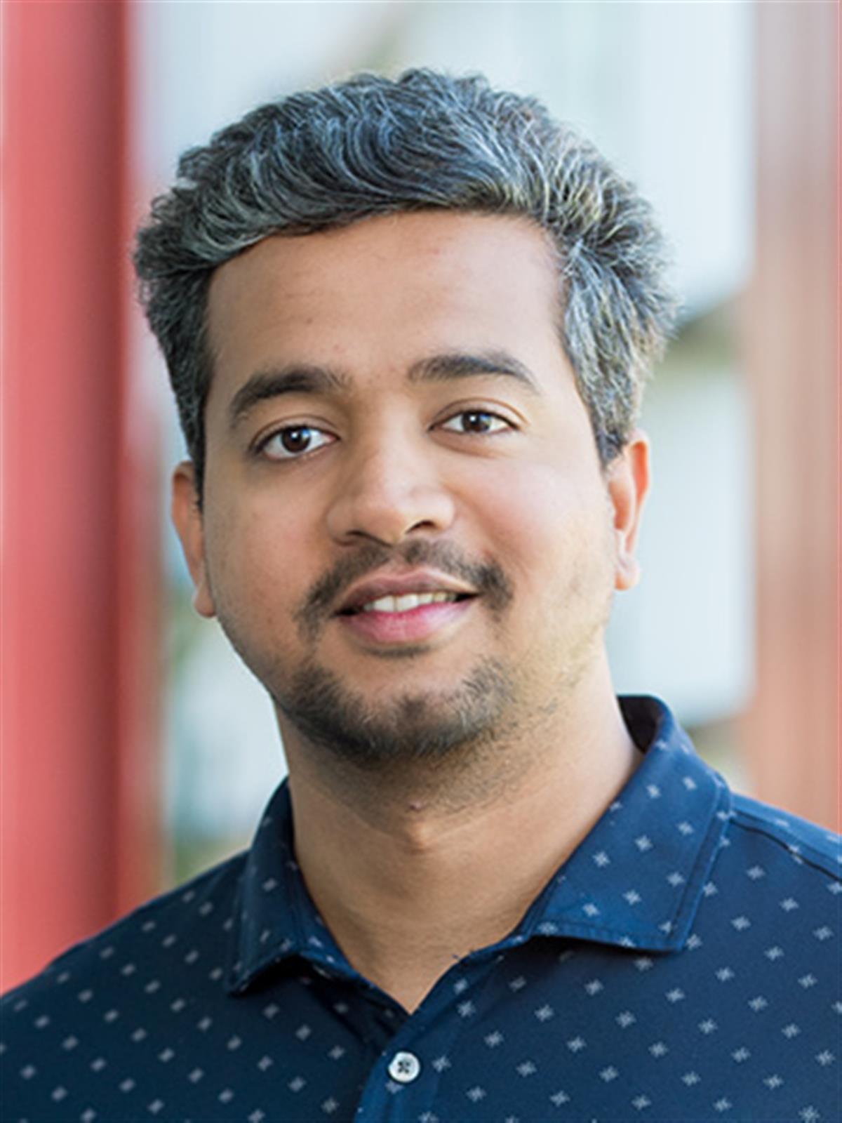 Eshwar Chandrasekharan | Siebel School of Computing and Data Science ...