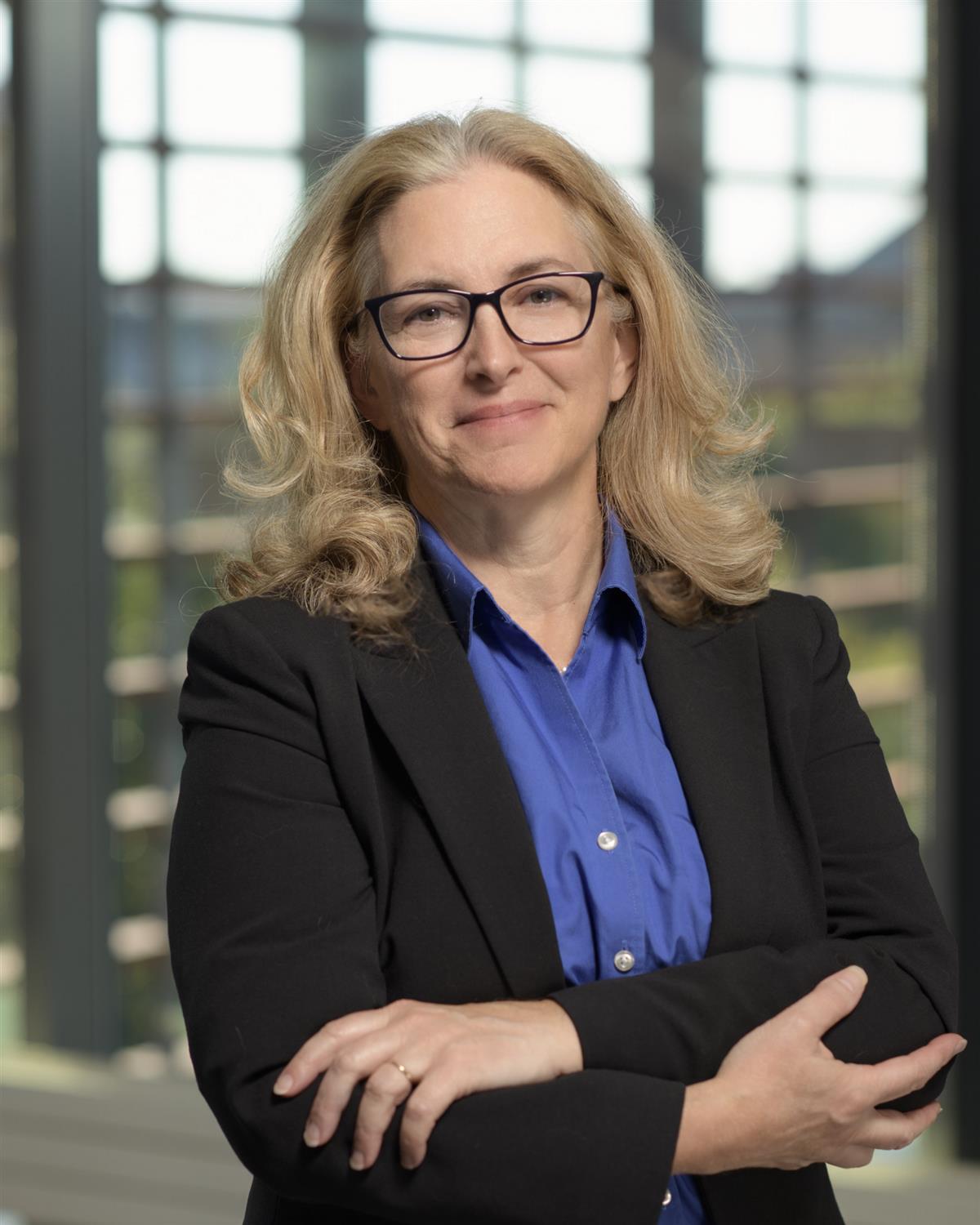 Jennifer Bernhard | Electrical & Computer Engineering | Illinois