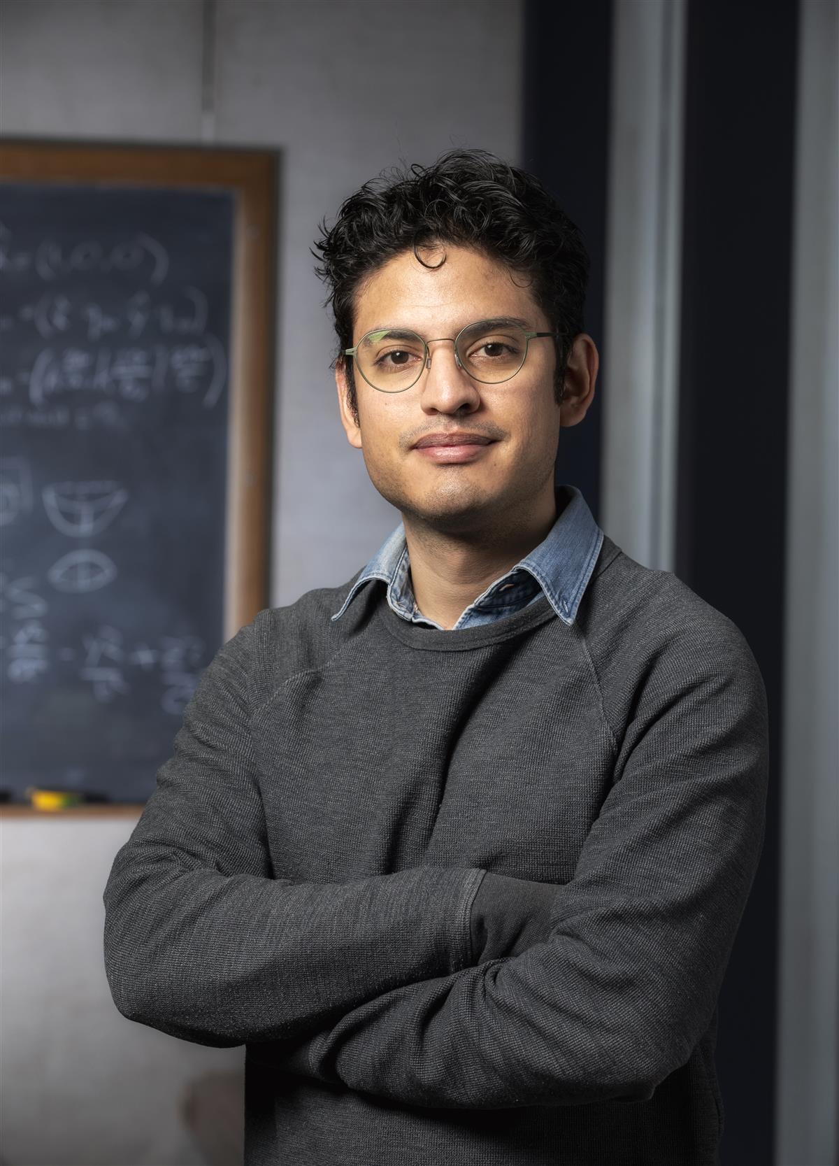 | Electrical & Computer Engineering | Illinois