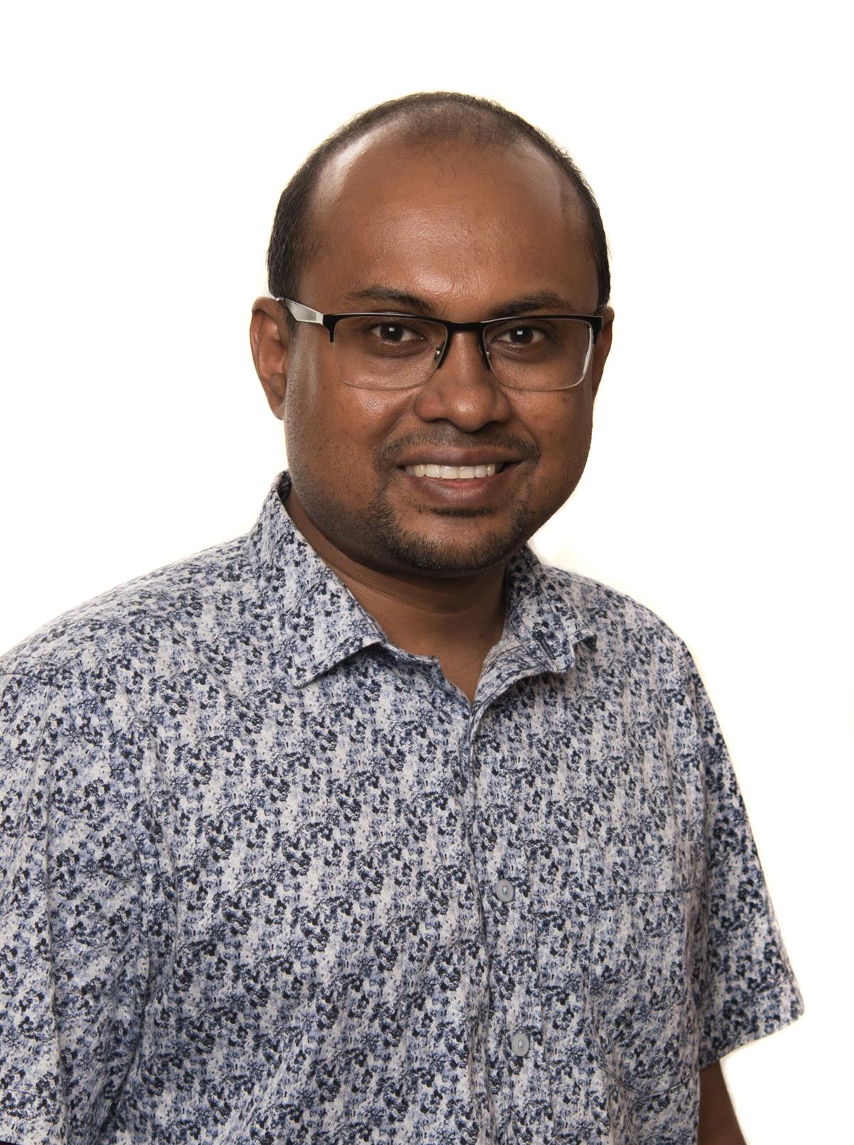 Mohammad Amdad Ali | Materials Research Laboratory | Illinois
