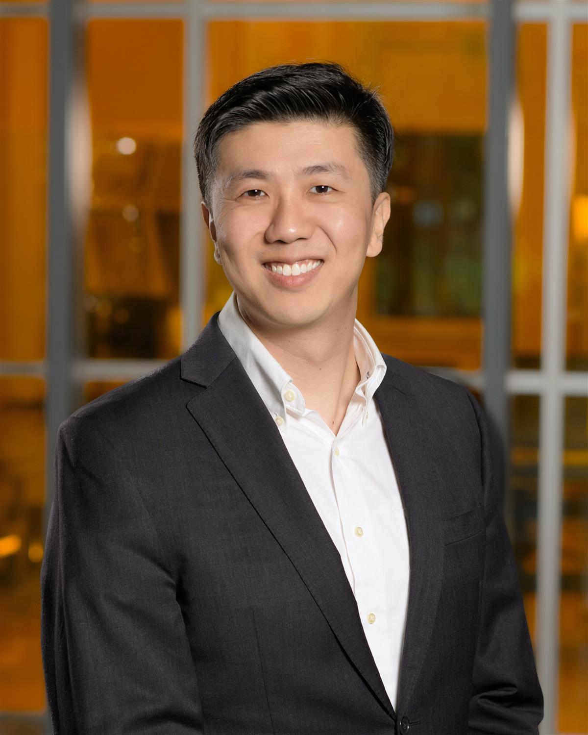 Richard Y. Zhang | Electrical & Computer Engineering | Illinois
