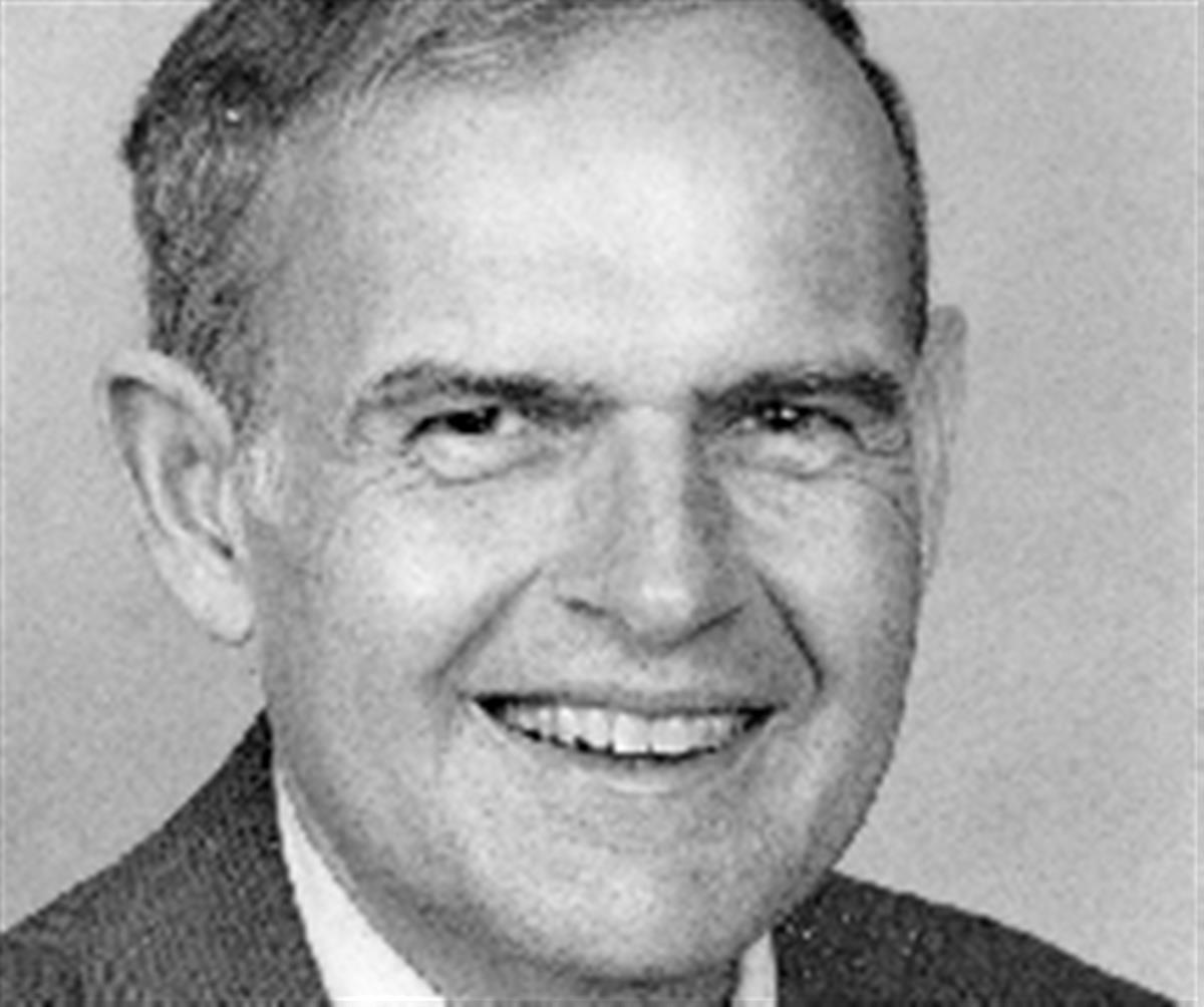 Robert J Turnbull | Electrical & Computer Engineering | Illinois