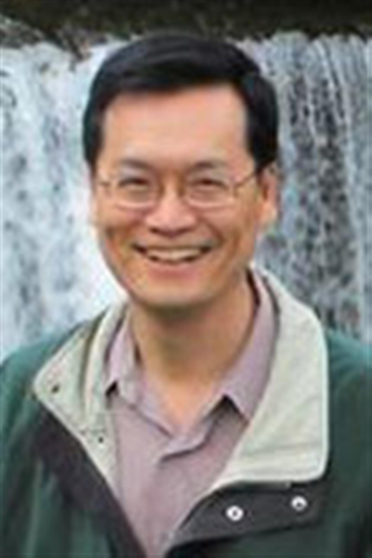 Yia-Chung Chang | The Grainger College of Engineering | Illinois