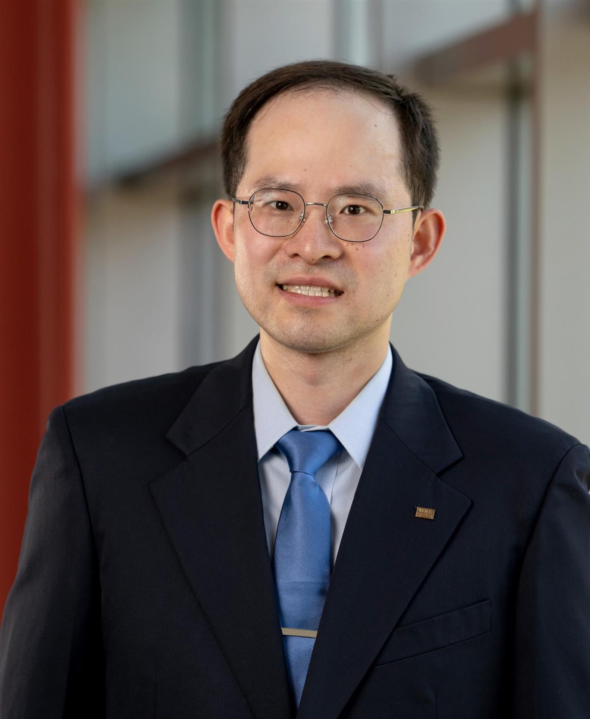 Yuecheng Peter Zhou | Materials Science & Engineering | Illinois