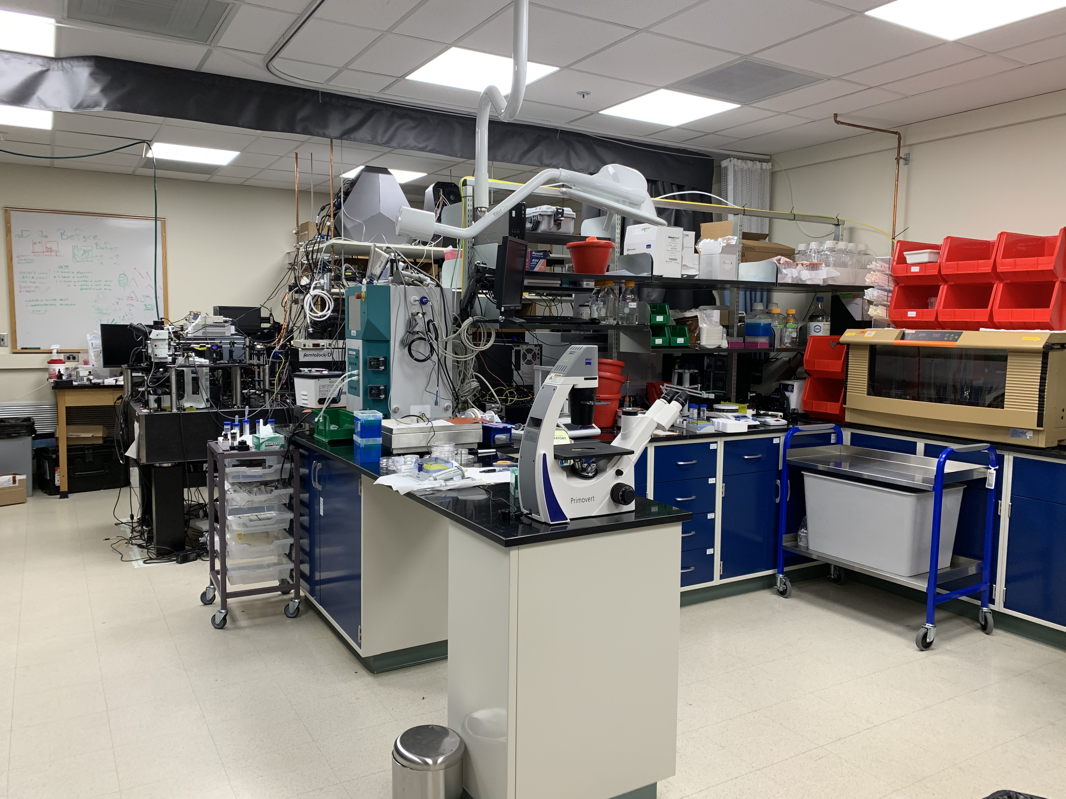 Facilities | Biophotonics Imaging Laboratory | UIUC